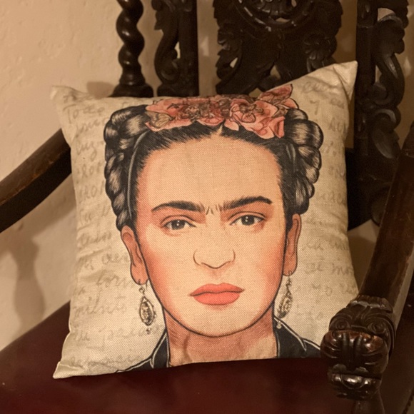 Accents | Frida Kahlo Pillow | Poshmark